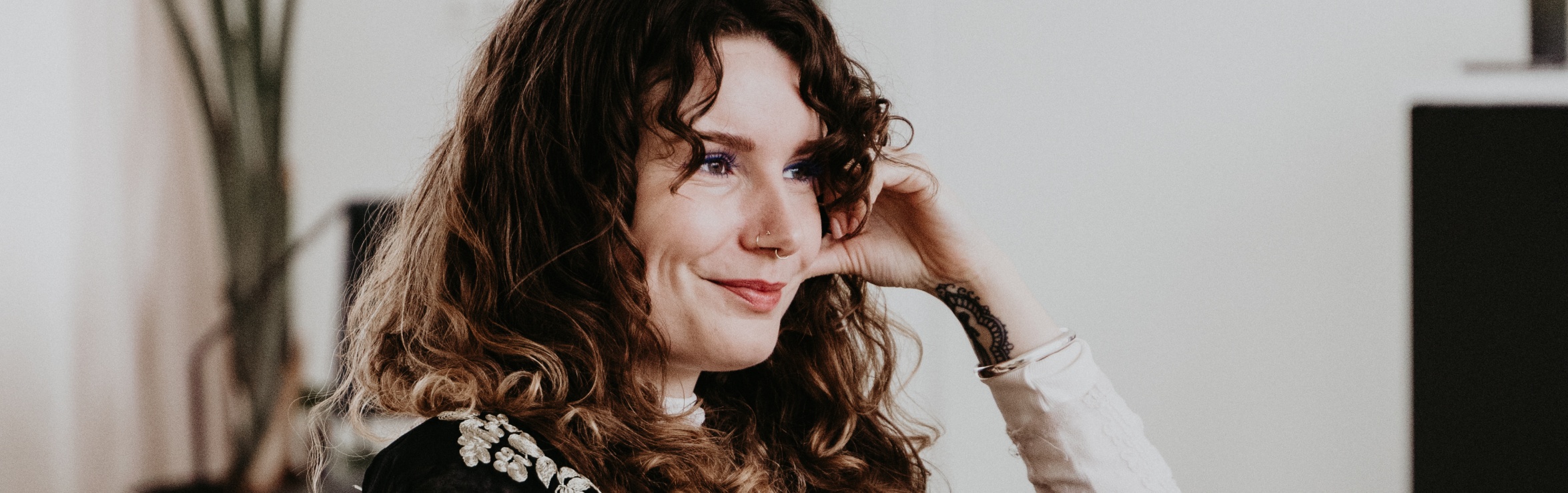 Sarah Mead - Happinez